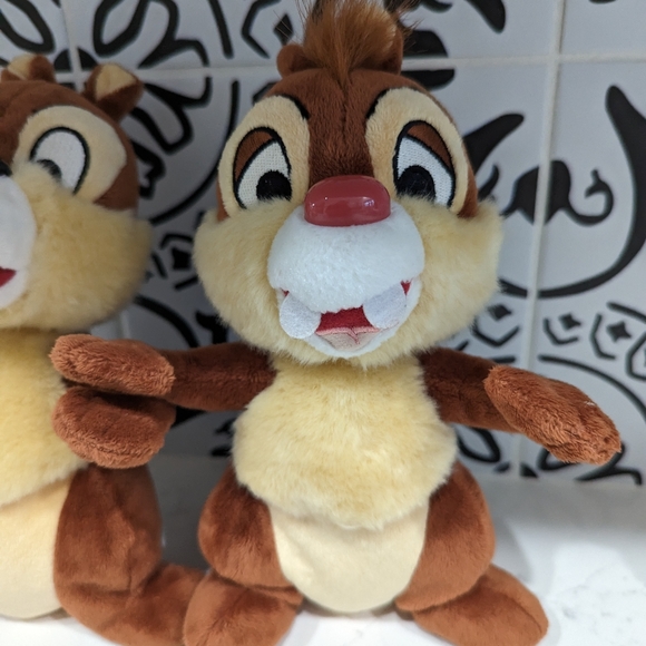 Disney | Toys | Disney Parks Chip And Dale 9 Plush Set Of 2 Chipmunks ...